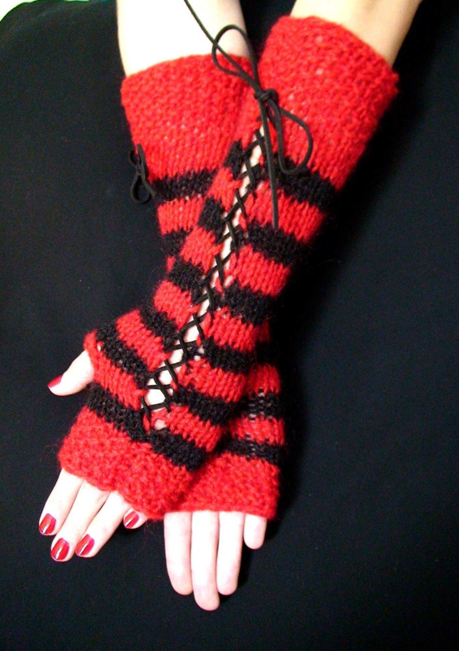 Woolen Fingerless Gloves Corset in Red and Black Striped With - Etsy