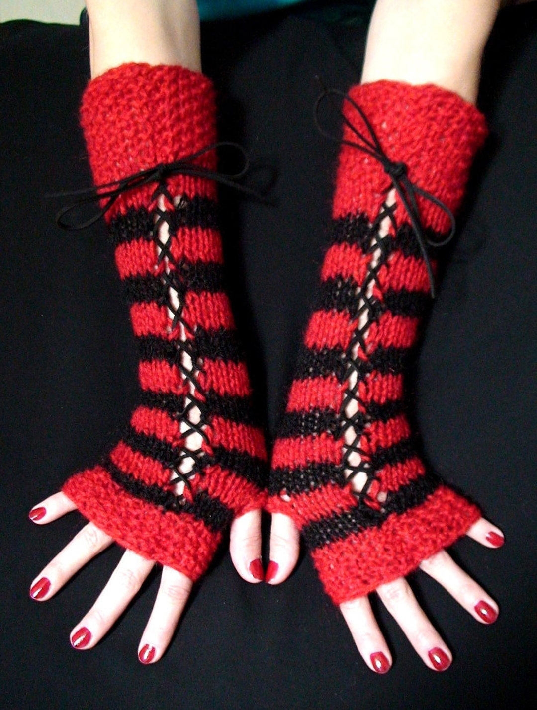 Woolen Fingerless Gloves Corset in Red and Black Striped With - Etsy