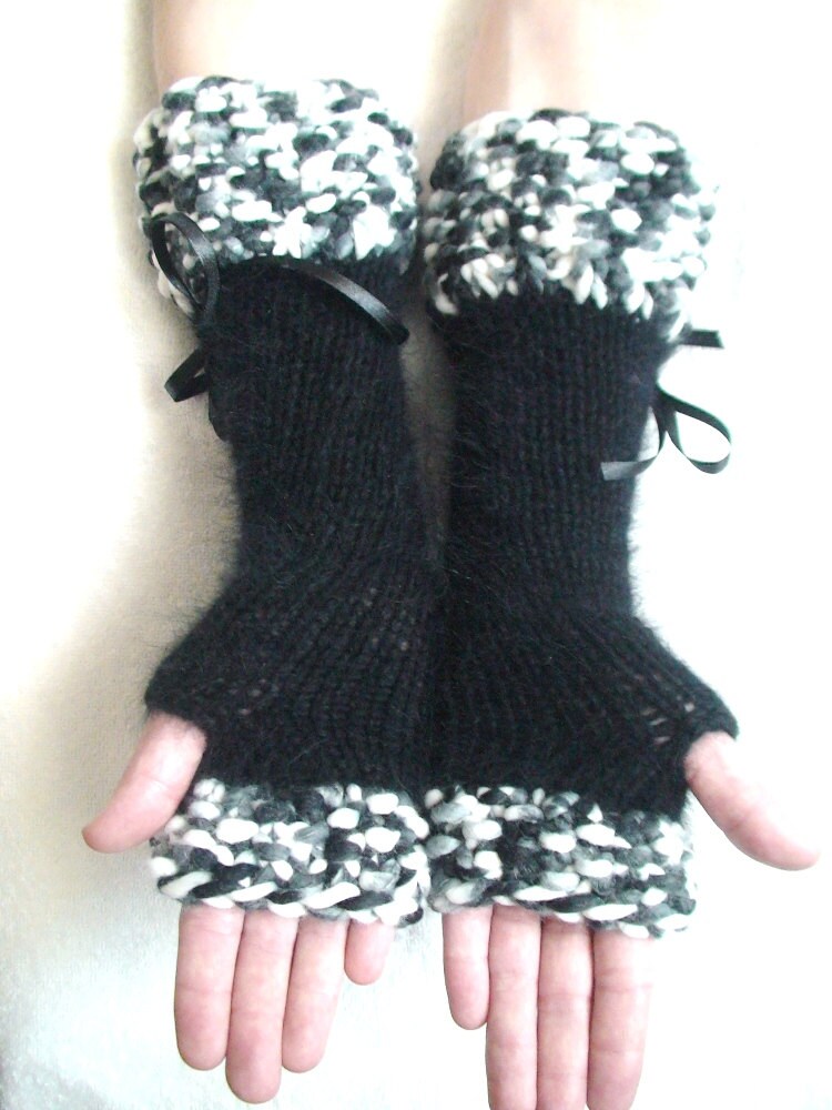 Fingerless Gloves Corset Wrist Warmers in Black and White | Etsy