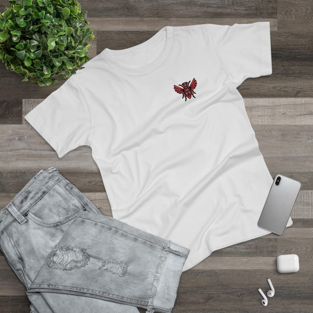 The Flying Roach Shirt - Red Symbol Graphic Tee on White or Pink (EU ...