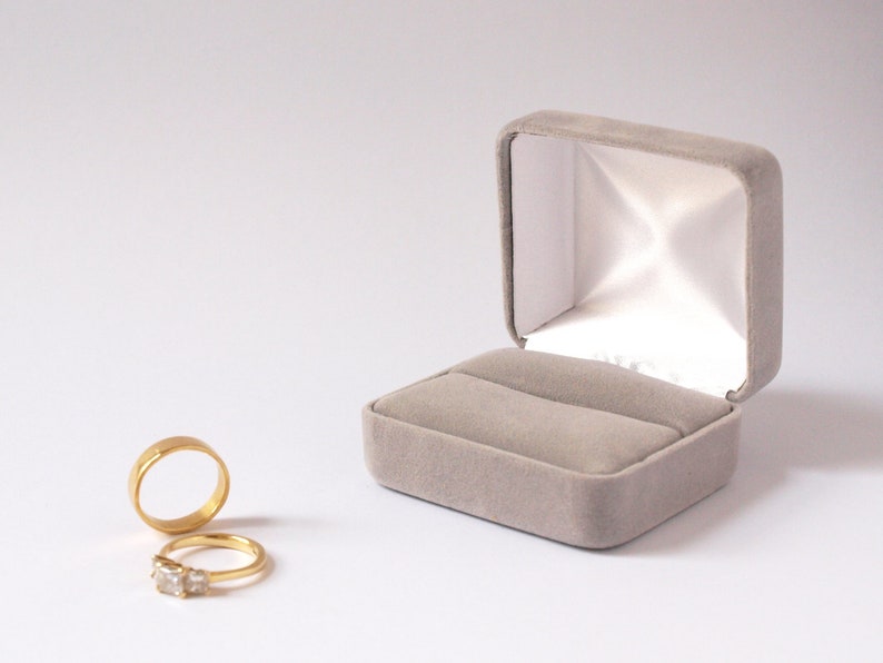 Grey Velvet Double Ring Box, Box for Two Rings, Wedding Ring Box, Ring ...