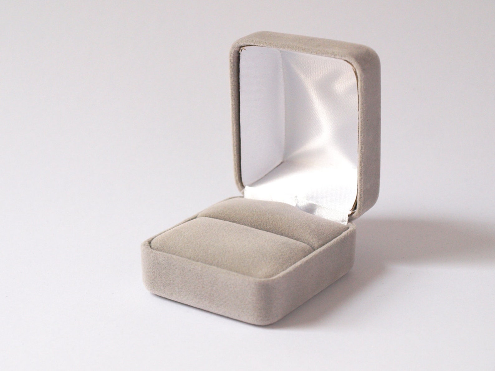 Silver Grey Velvet Ring Box, Engagement, Proposal, Wedding Ring Holder ...