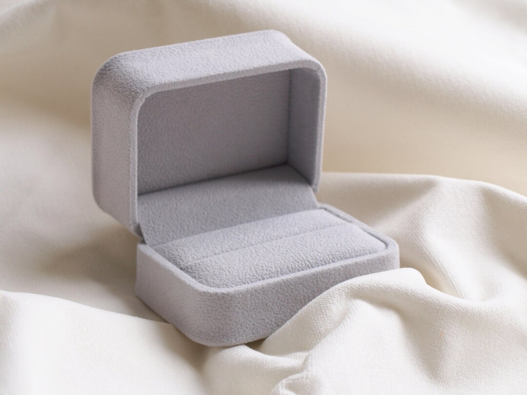 Luxurious Silver Grey Velvet Ring Box, Double Ring Box for Wedding ...