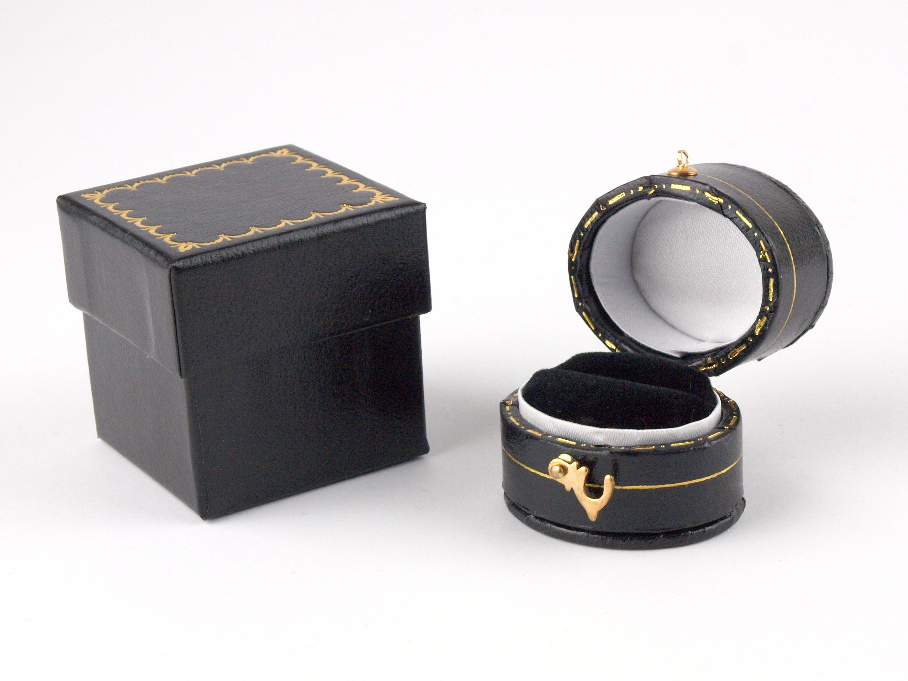 Classic Black Ring Box Luxurious Oval Antique Style Ring Gift | Etsy