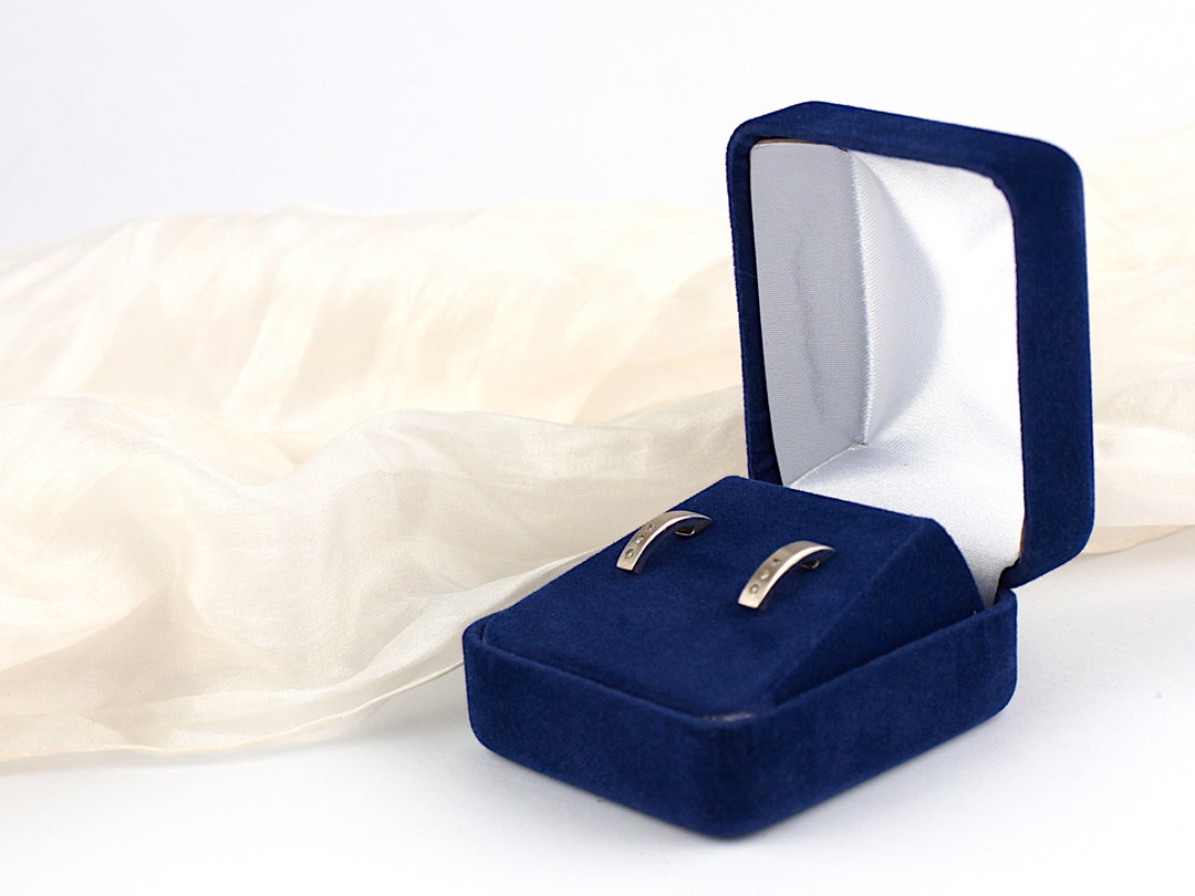 Blue Velvet Earring Gift Box, Soft Velvet Earring Box With White Satin ...