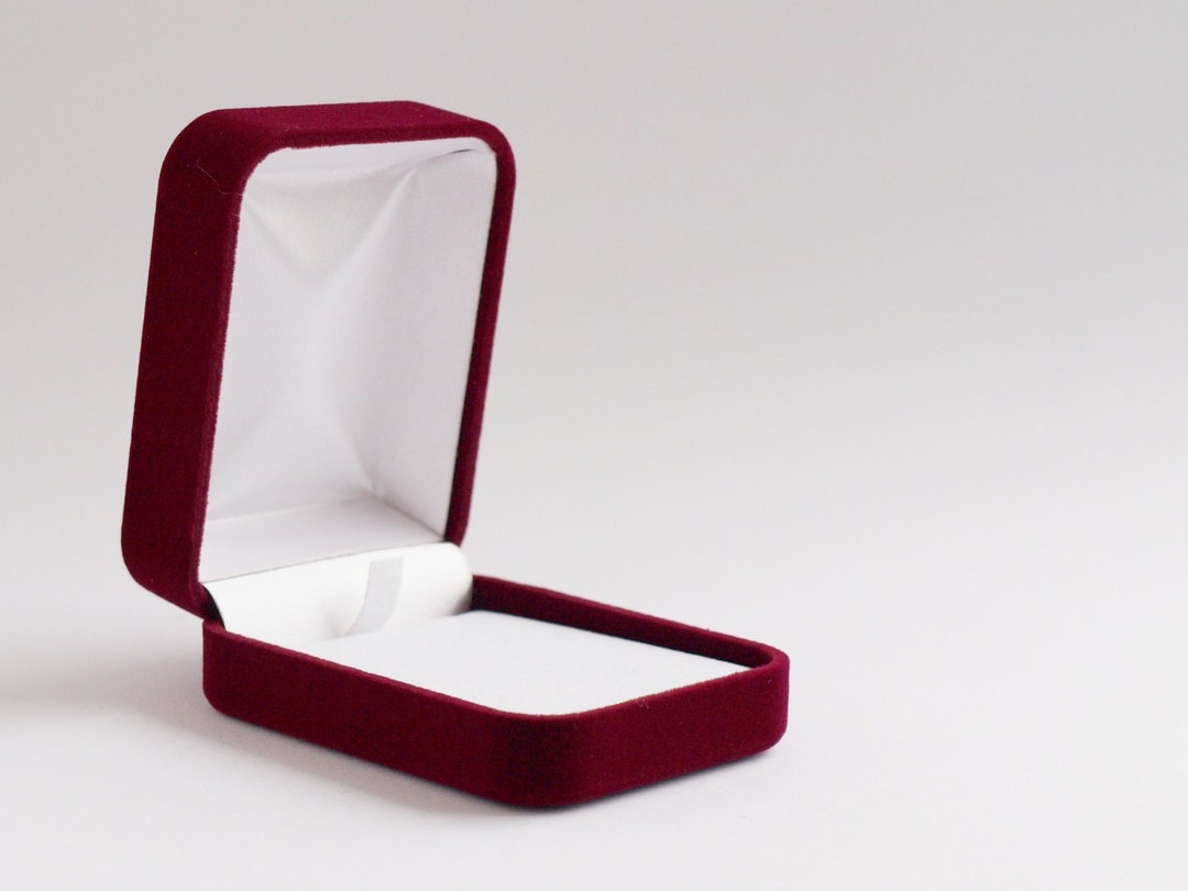 Burgundy Red Velvet Necklace Box, Gift Box for Necklace, Pendant Gift ...