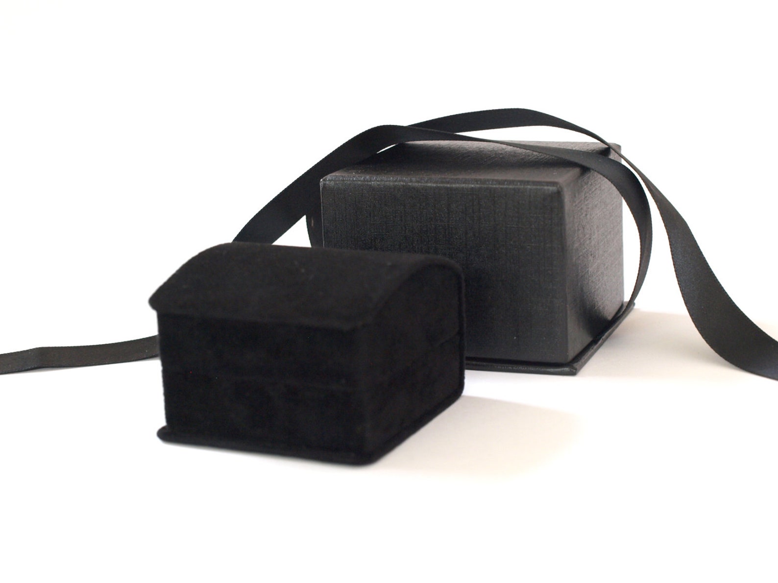 Gorgeous Velvet Ring Box Soft Velvet Wedding Ring Box Black - Etsy