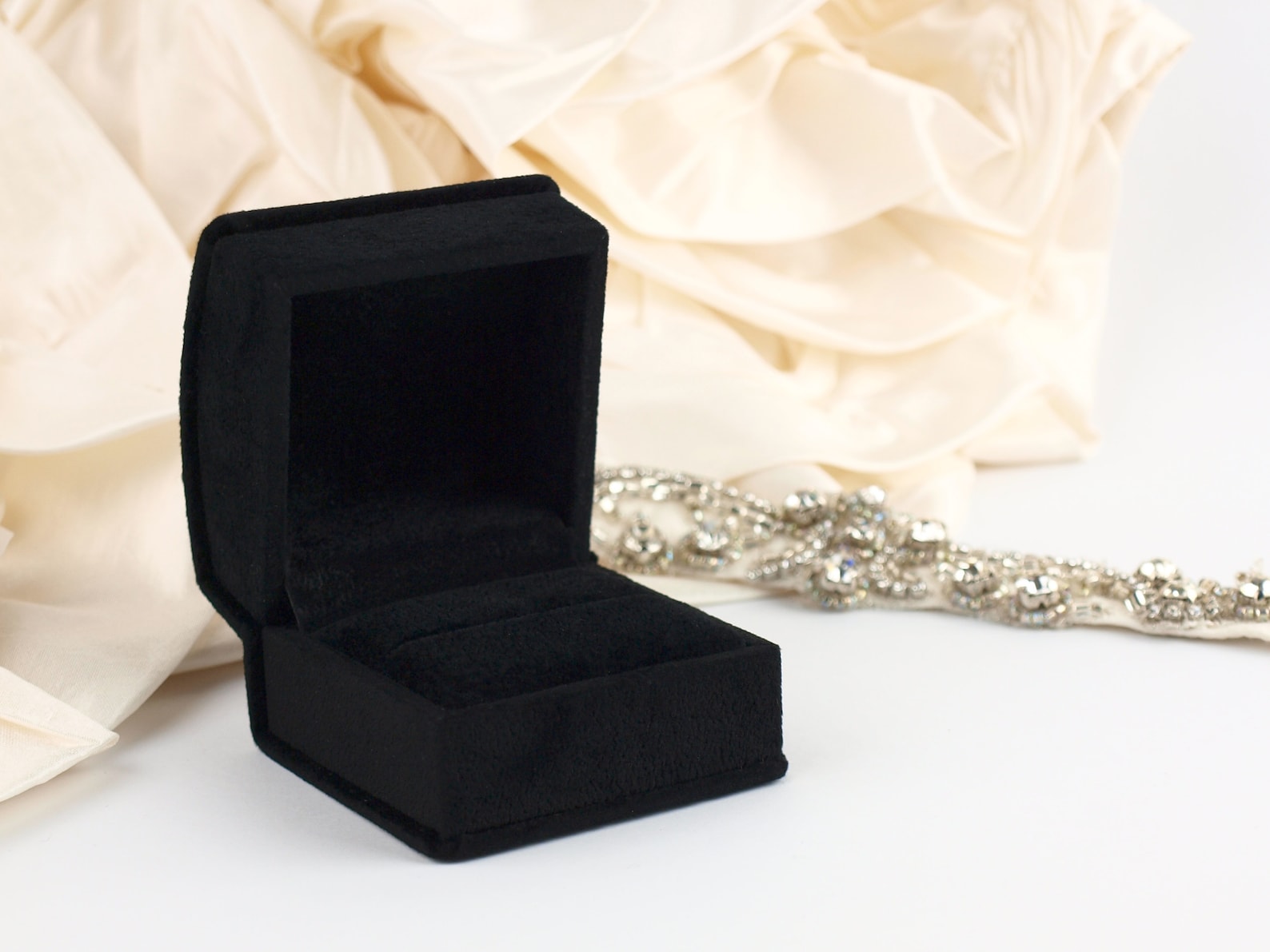 Luxury Black Velvet Ring Box Velvet Wedding Ring Box Black - Etsy