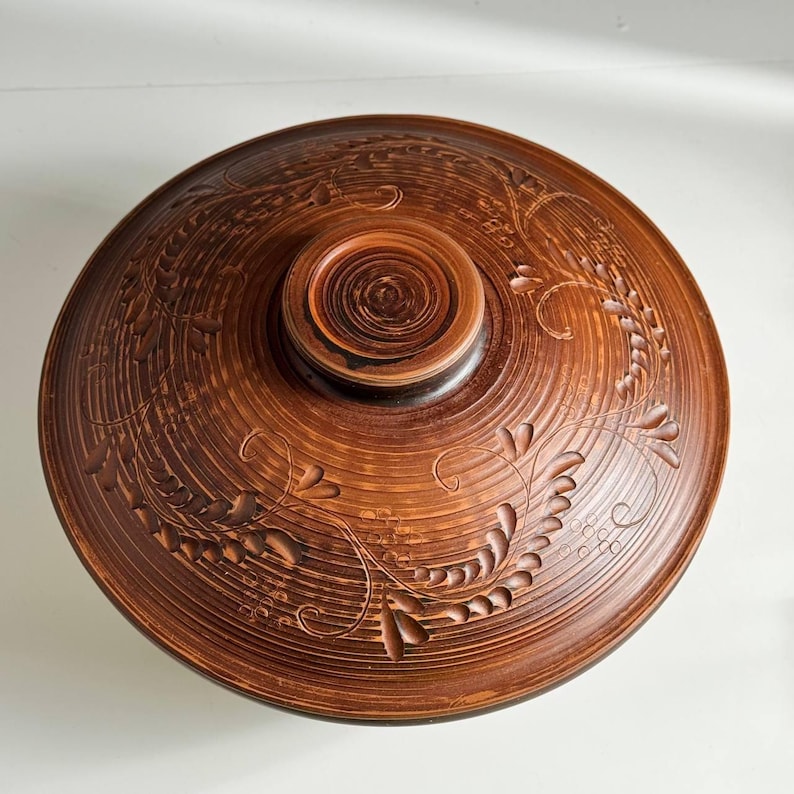 Clay Potato Storage Pot With Ventilation Holes – Traditional European ...