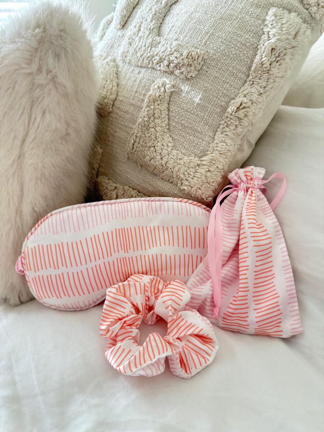 Girls Sleepover 3pc Eyemask Bag Set | Girls Party Bags | Sleepover Kits ...