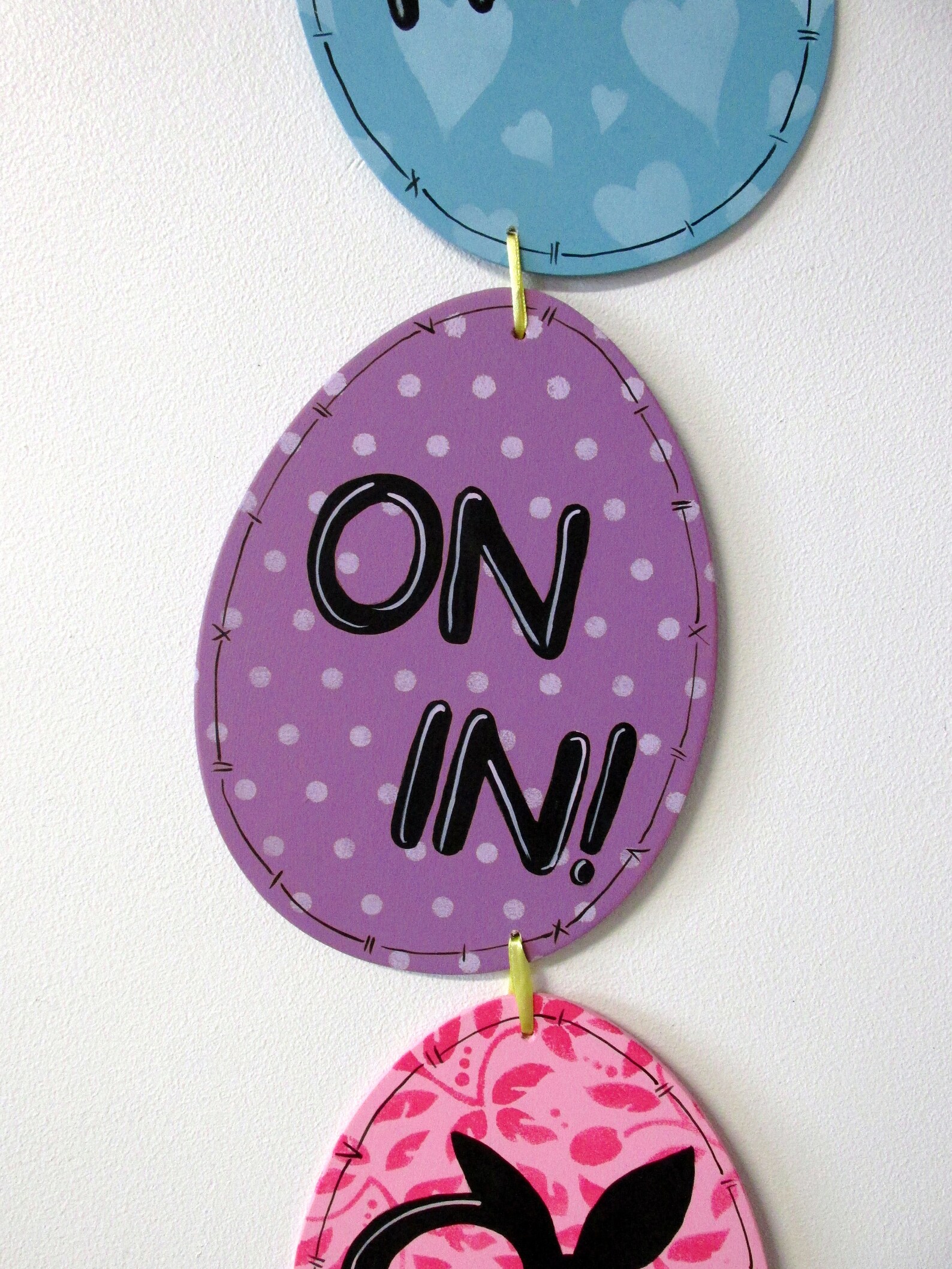 Easter Egg Sign Hop on in Sign Welcome Sign Wood Eggs - Etsy