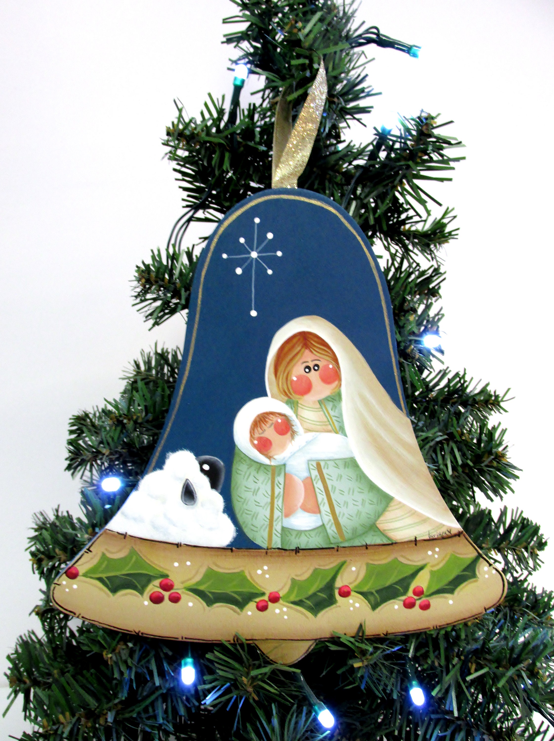 Bell Shaped Wood Ornament Mary and Baby Jesuschristmas - Etsy