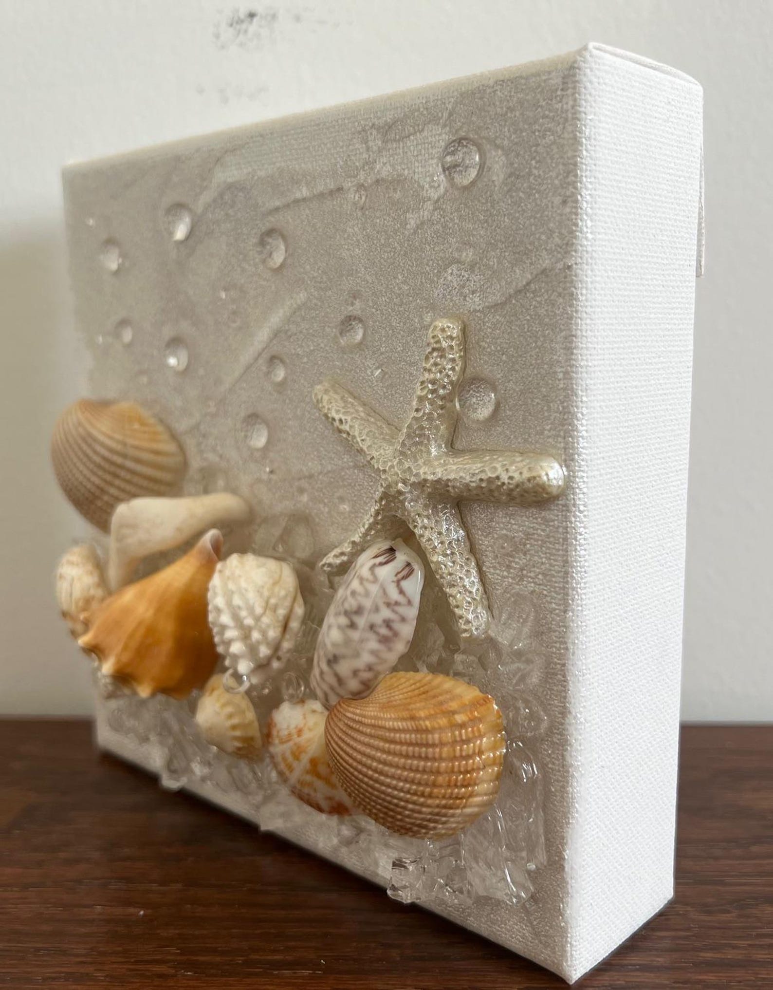 Beautiful Seashell Wall Art Canvas Resin Starfish Bubbles Sand Shells ...