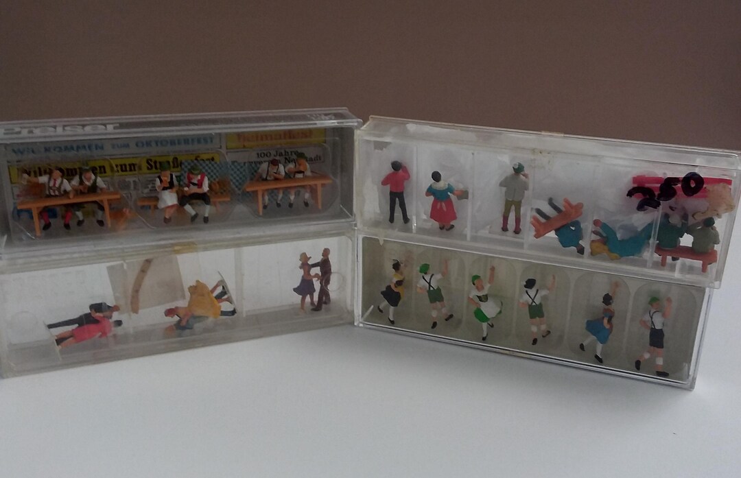 Preiser HO Scale Model Railroad Figures/people #10241 #10447 Set of 4 ...