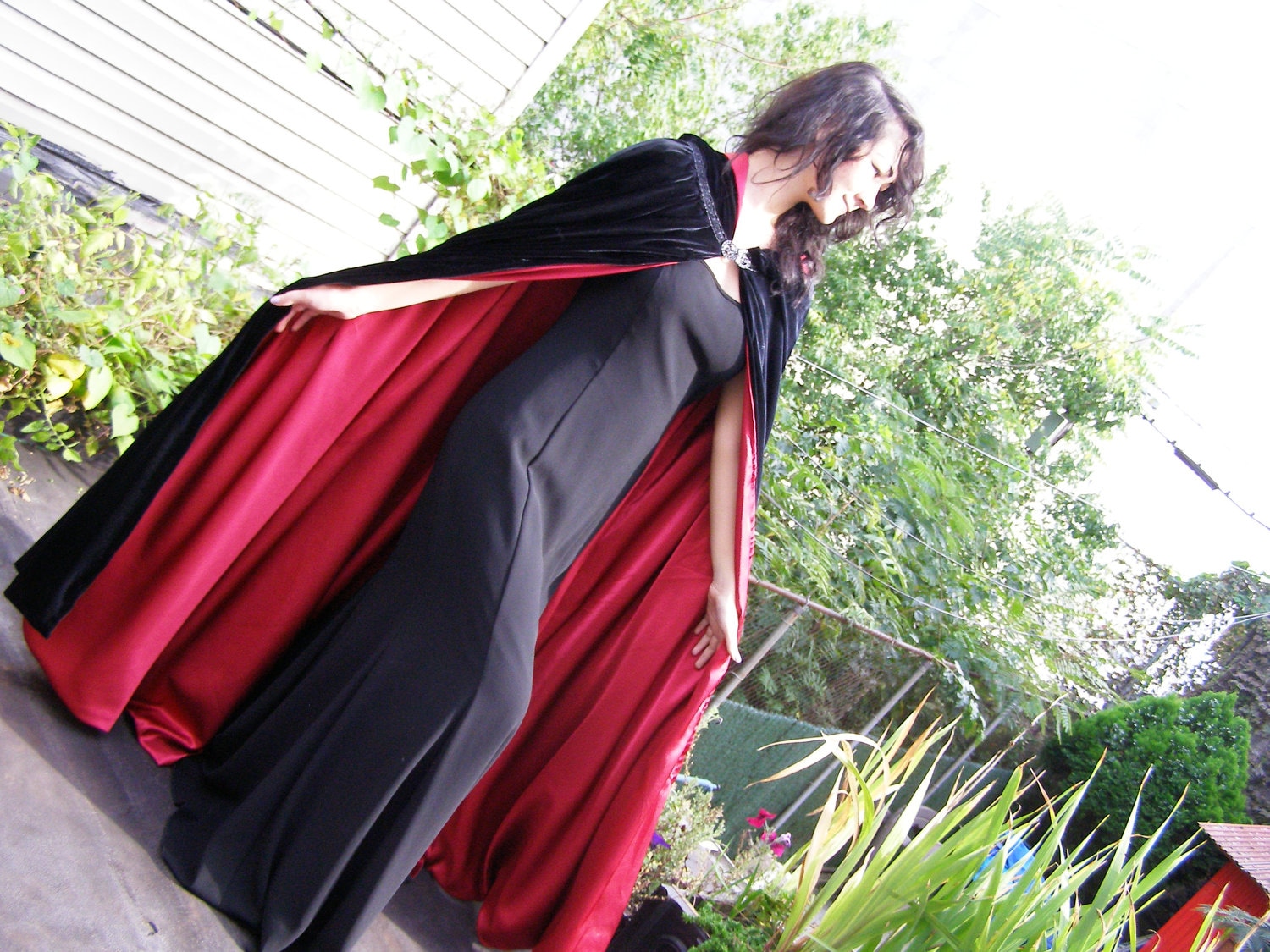 Vampire Costumes With Cape For Women