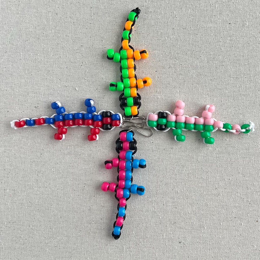 Custom Mini/tiny/baby Half and Half Bead Pet Lizard Keychains | Custom ...