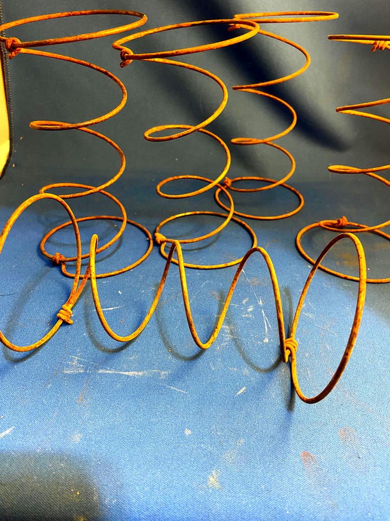 Rusty Bed Springs, Craft Supply, Rusty Springs, Bed Spring, Primitive ...