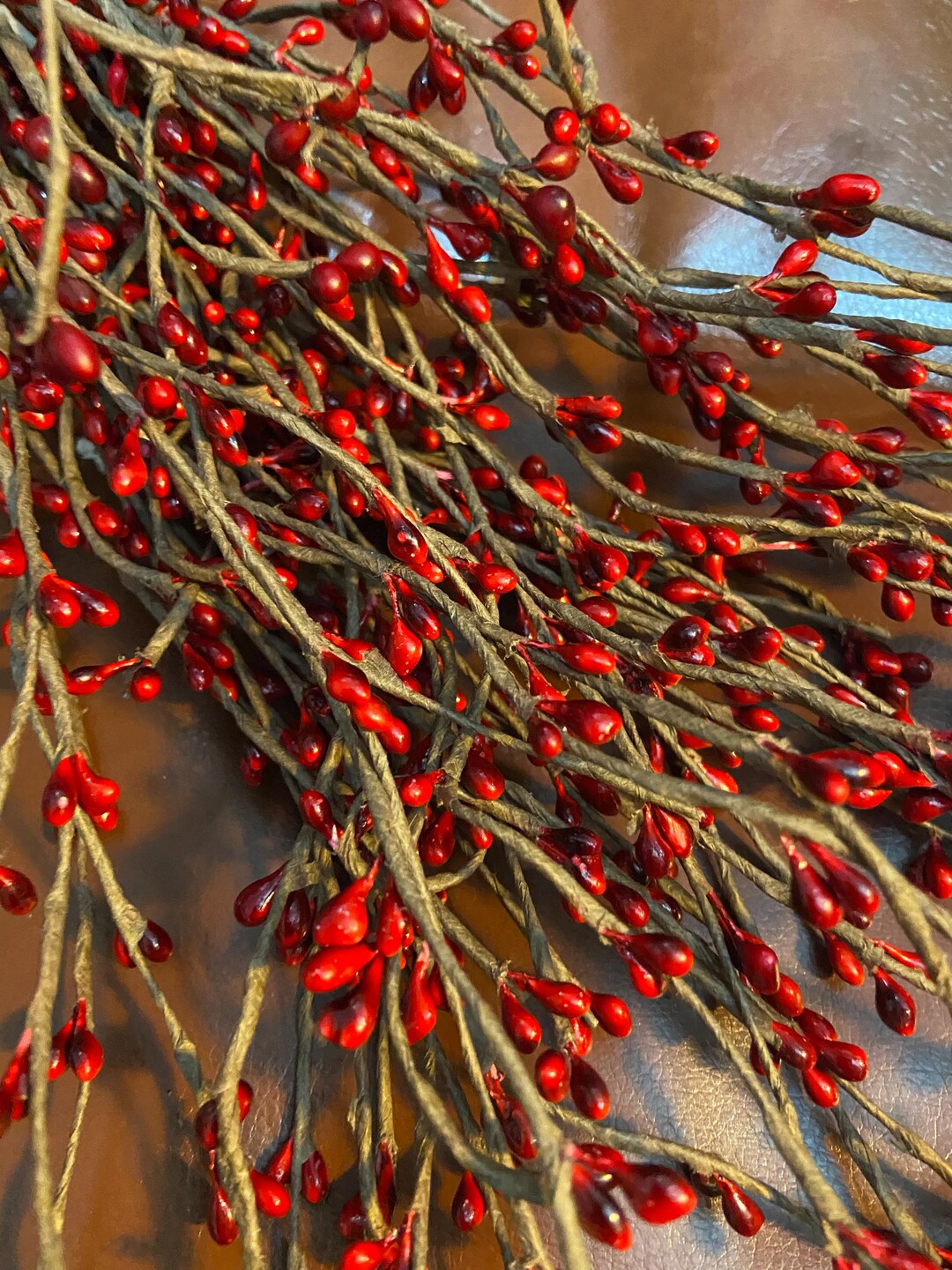 Pip Berries, Red, Floral, Wreath Making, Christmas Floral, Pips - Etsy
