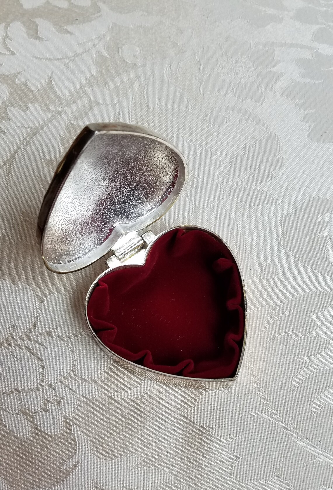 Vintage Silver Plated Heart Jewelry Trinket Box by International Silver ...