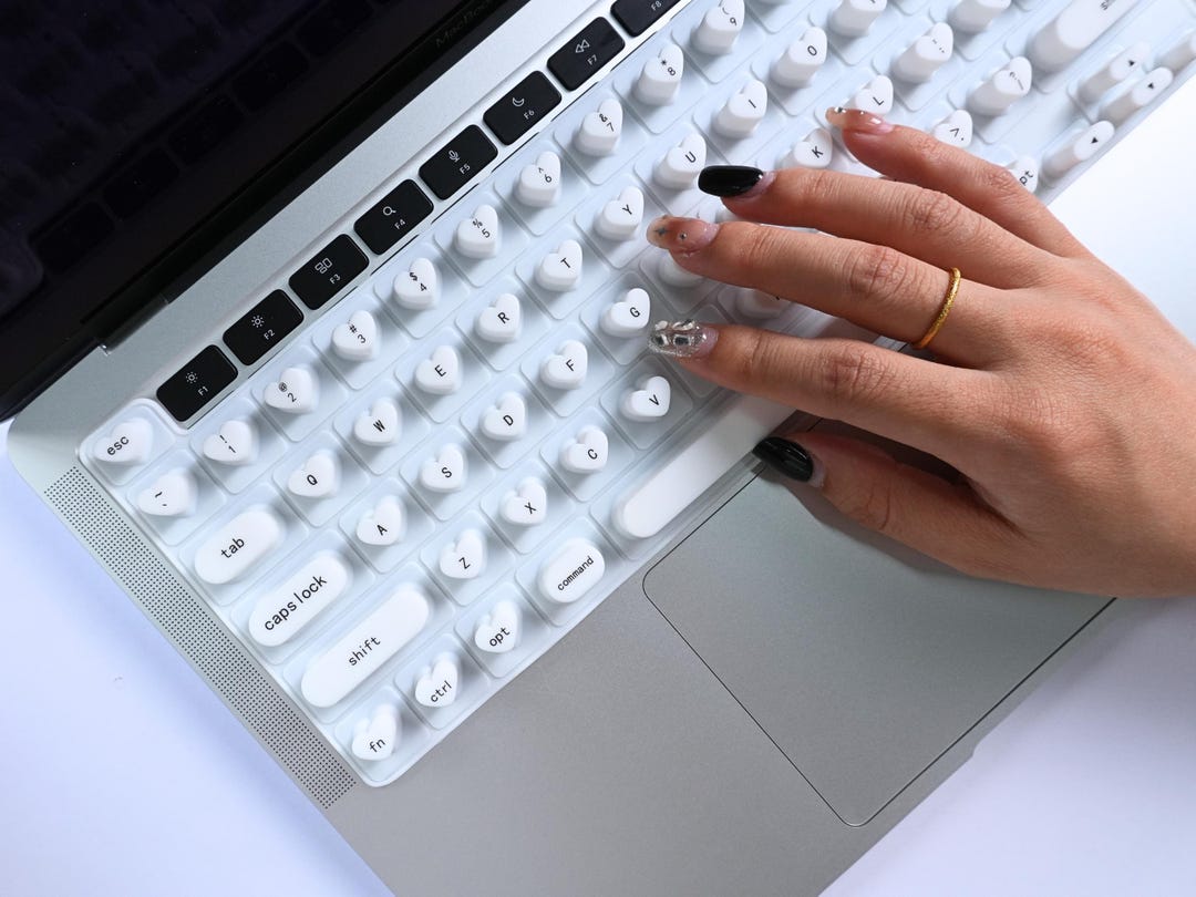 Cloud White Silicone Keyboard Cover for Long Nails | Heart Shaped ...