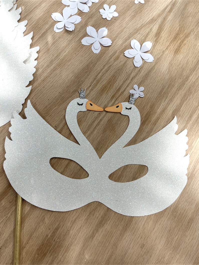 Swan Mask. Swan Birthday - Etsy