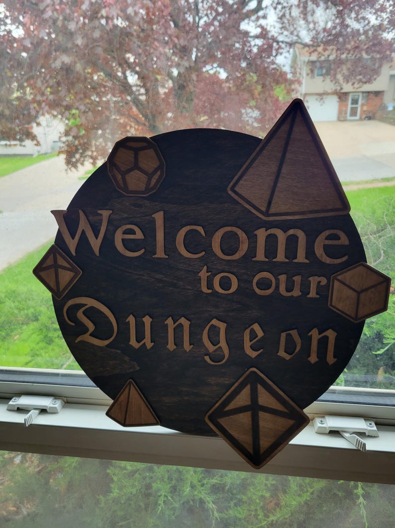 Dungeons & Dragons Wall Hanger/ Welcome Sign. - Etsy