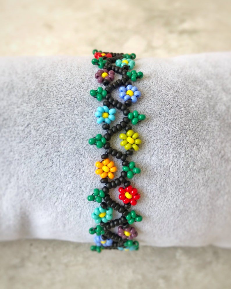 Beaded Daisy Bracelet Daisy Chain Bracelet Double Flower - Etsy