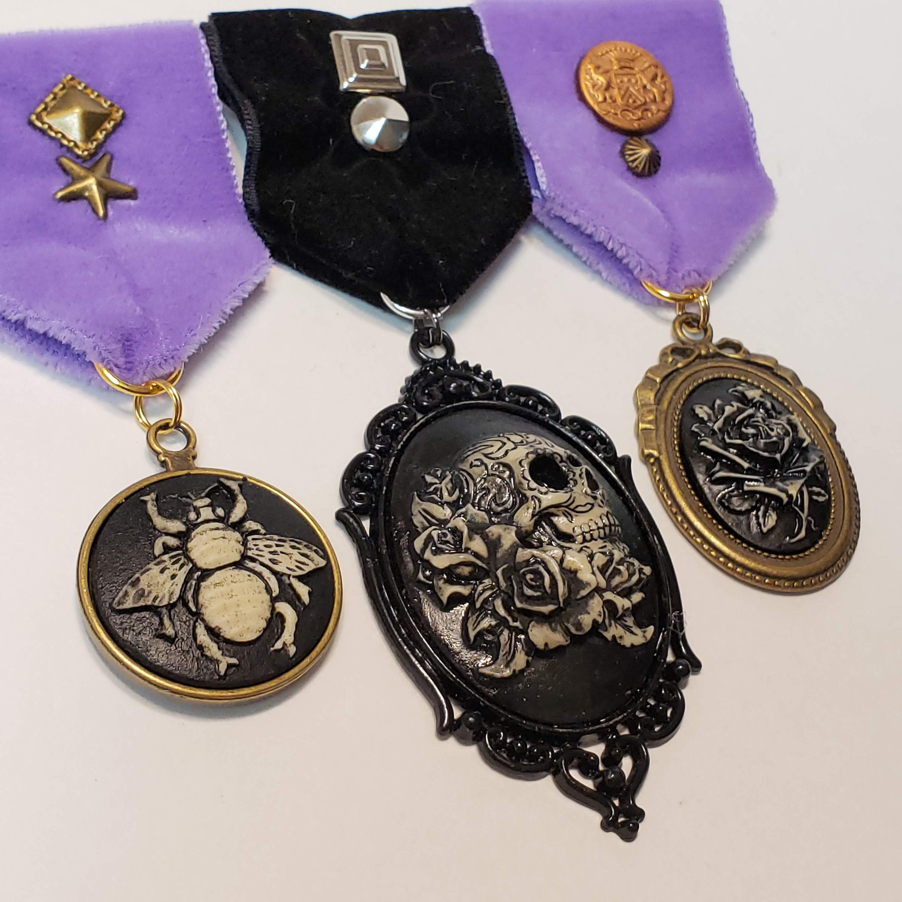 Set of 3 Steampunk Memento Mori Pastel Goth Medal Pins - Etsy