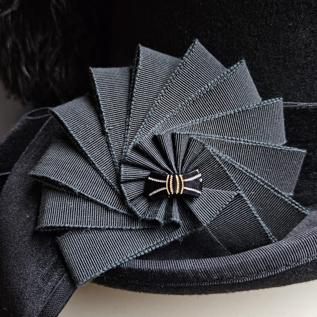 Half Cockade / Cocarde - Hat / Lapel Pin - Antique Button - Black ...