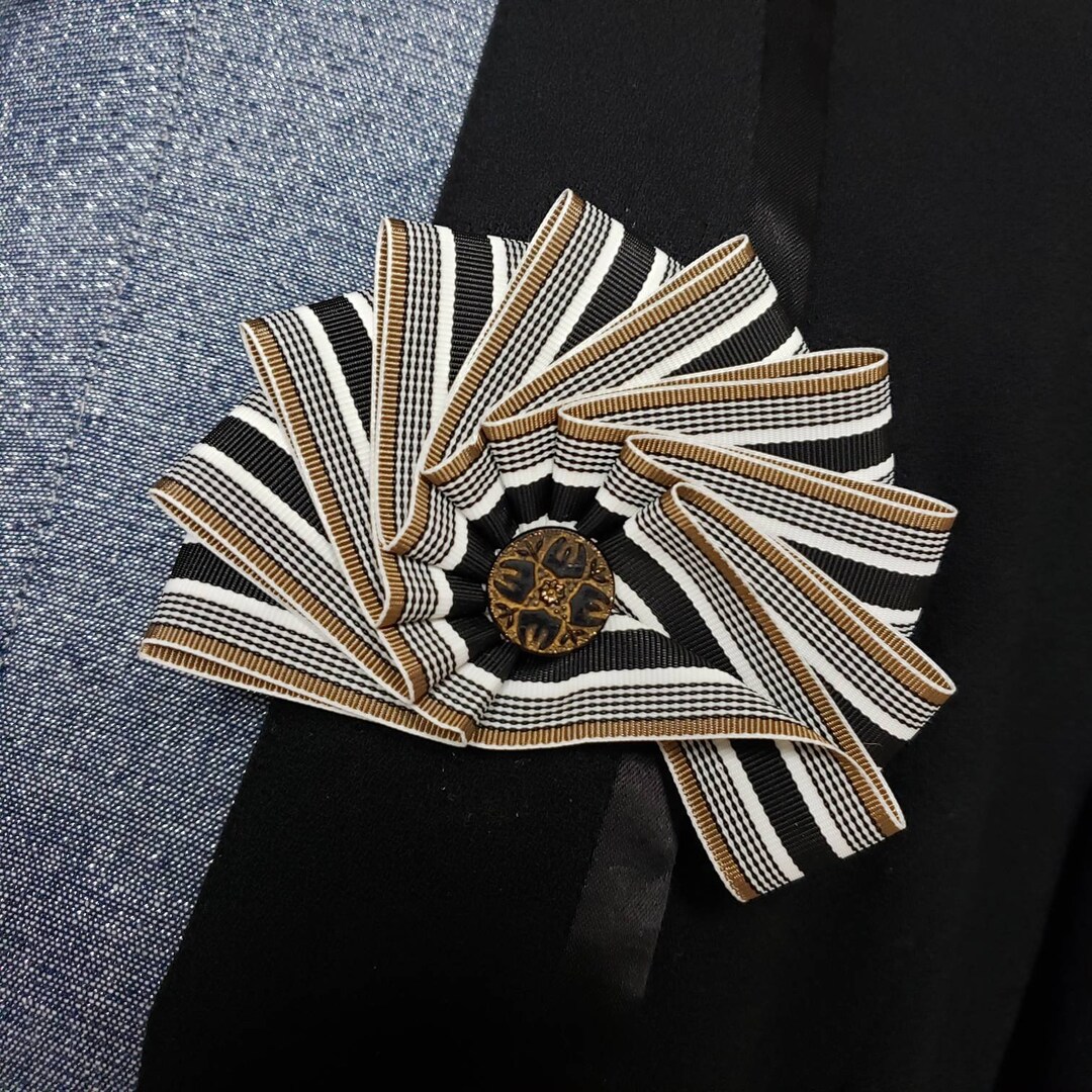 Half Cockade / Cocarde Hat / Lapel Pin Antique Button - Etsy