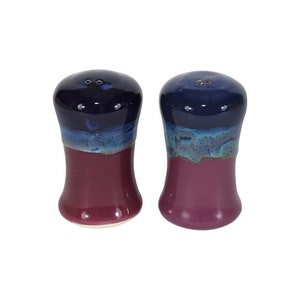 Handmade Ceramic Salt & Pepper Shaker - Etsy