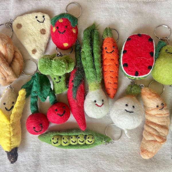 Needle Felted Keychain - Etsy Canada