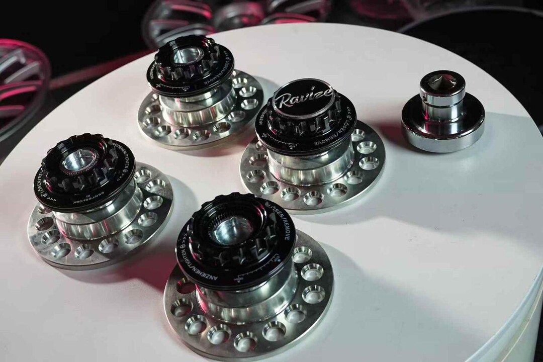 Custom Single Center Lock From 5-lug - Etsy