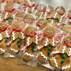 Christmas Candy Cane Gingerbread Party Favors Christmas Class Party ...