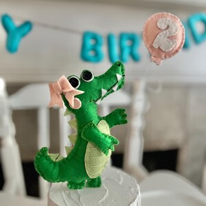 Alligator Topper Holding Balloon for First Birthday New Orleans ...