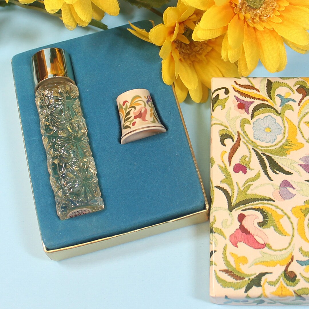 Vintage Avon Ariane Ultra Cologne: Perfume Bottle & Thimble Set - Etsy