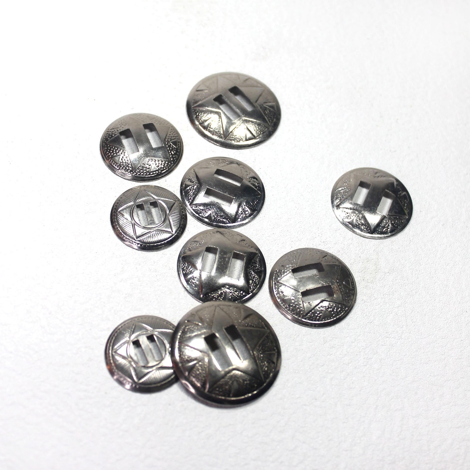 Vintage Conchos Lot of 9 Pieces Silver-tone Conchos - Etsy