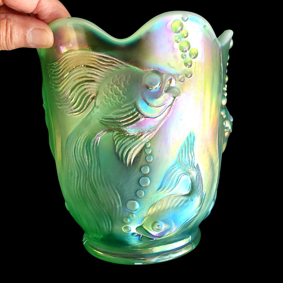 Vintage Fenton Glass Atlantis Vase Green Iridescent Opalescent Koi Fish ...