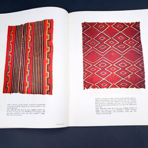 Book the Story of Navajo Weaving by Kate Peck Kent 1961 Heard Museum 61 ...