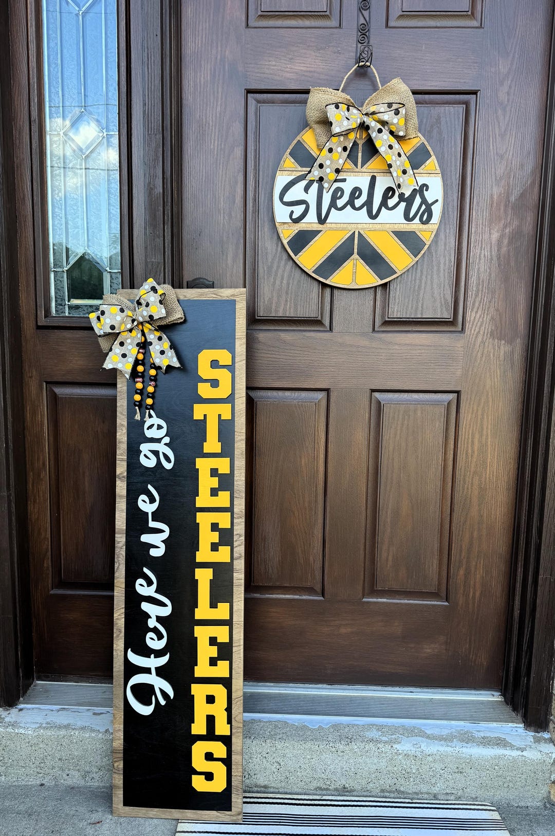 Custom Sports Door Hanger & Porch Leaner | Personalized Team Colors ...