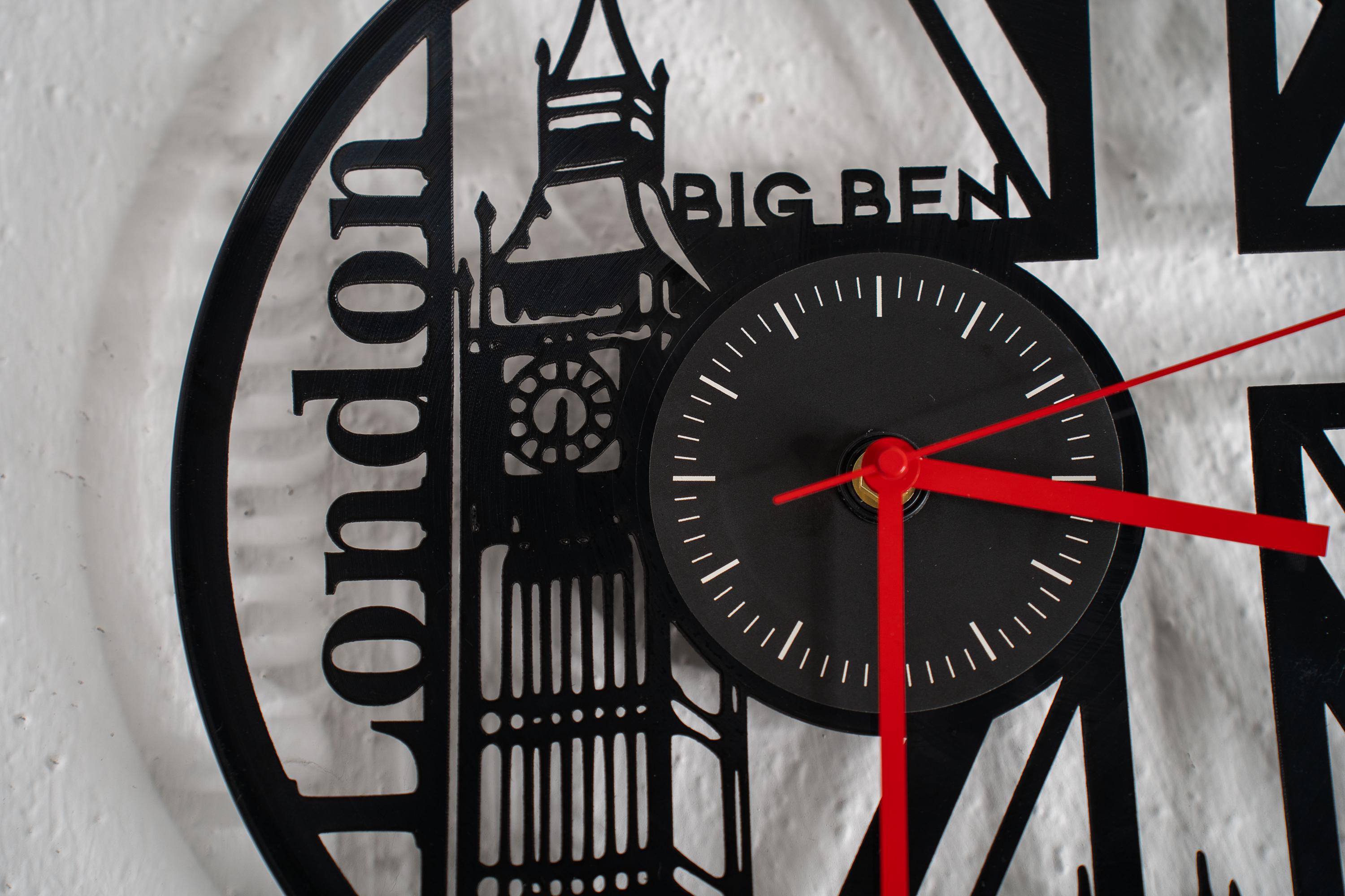 Upcycled Wall Clock Made From Real Vinyl Records – Retro Design ...