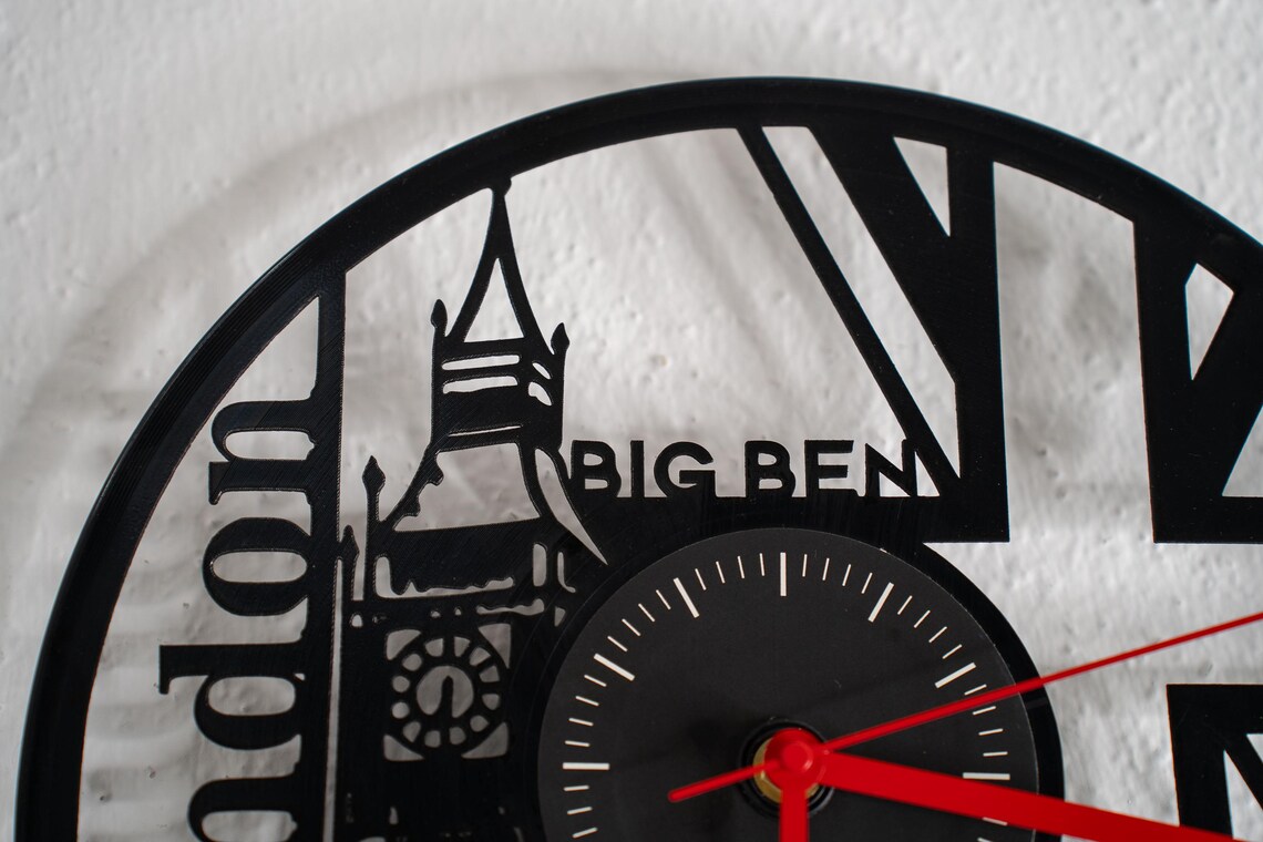 Upcycled Wall Clock Made From Real Vinyl Records – Retro Design ...