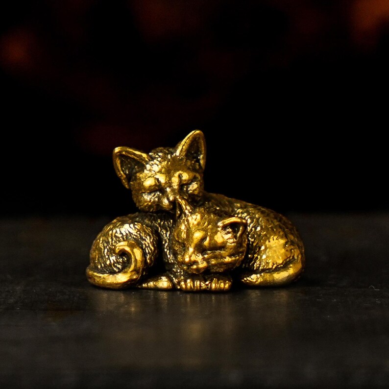 Retro Solid Brass Cat Couple Figurine – Kissing Cuddling Romantic Decor ...