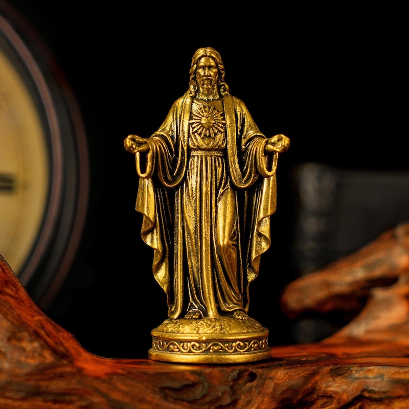 Solid Statue Jesus - Etsy