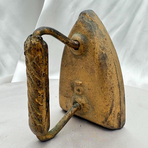 Antique Sad Iron - Etsy