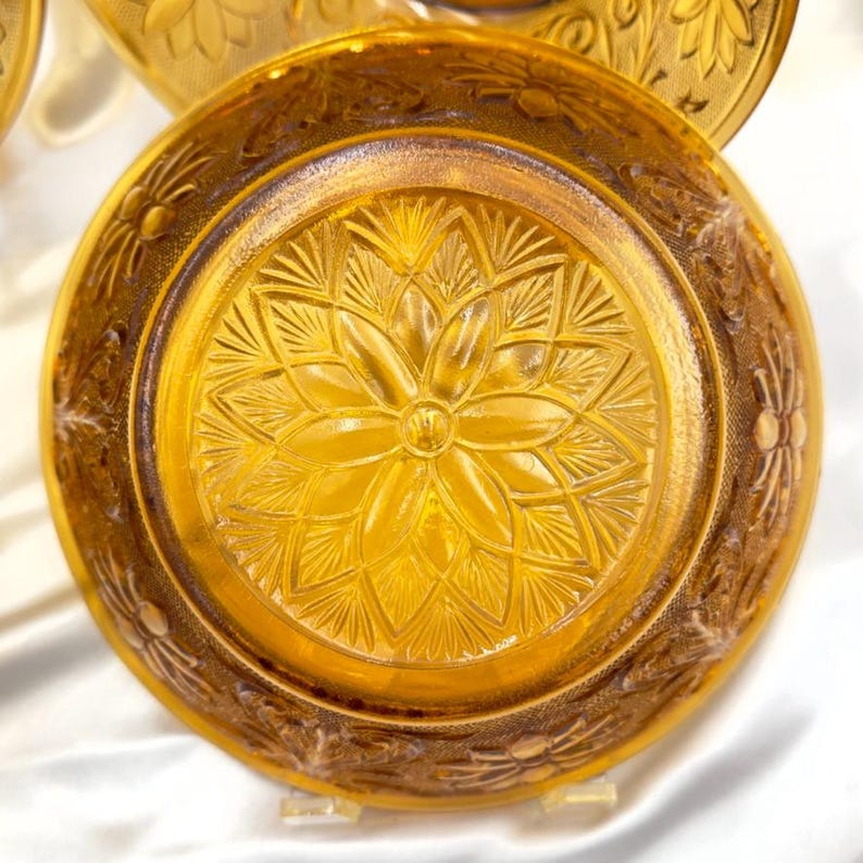 Set of 4 Vintage Tiara Amber Glass Bowls – Indiana Glass “sandwich ...