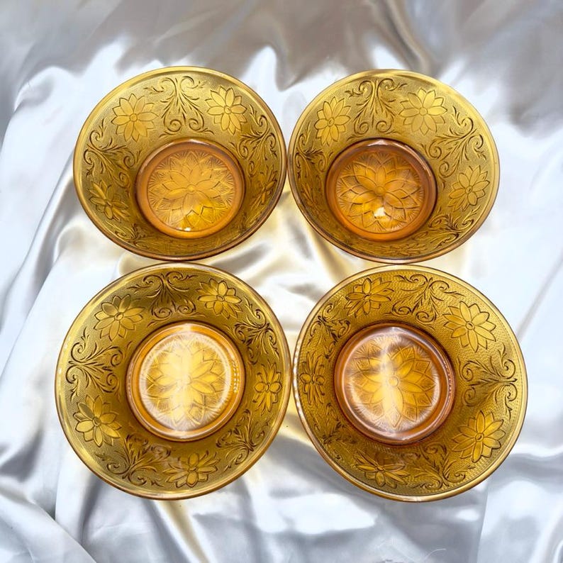 Set of 4 Vintage Tiara Amber Glass Bowls – Indiana Glass “sandwich ...