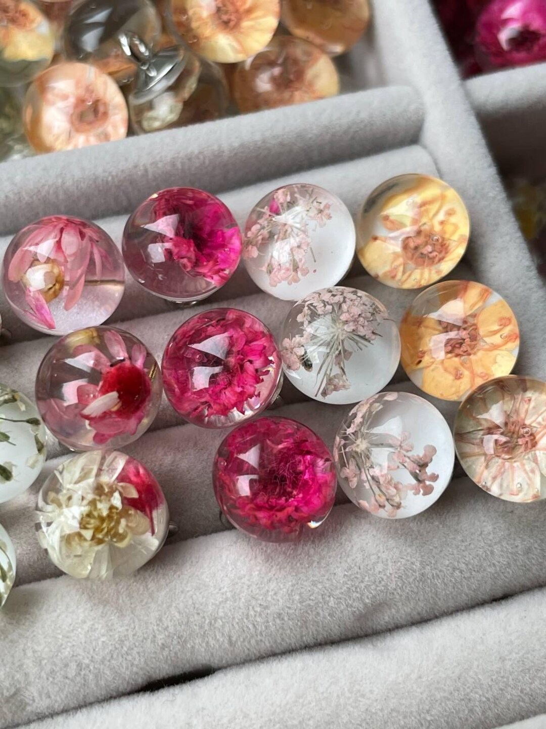 Handmade Floral Resin Buttons – Real Dried Flowers | 1 Cm | 4 Colors ...