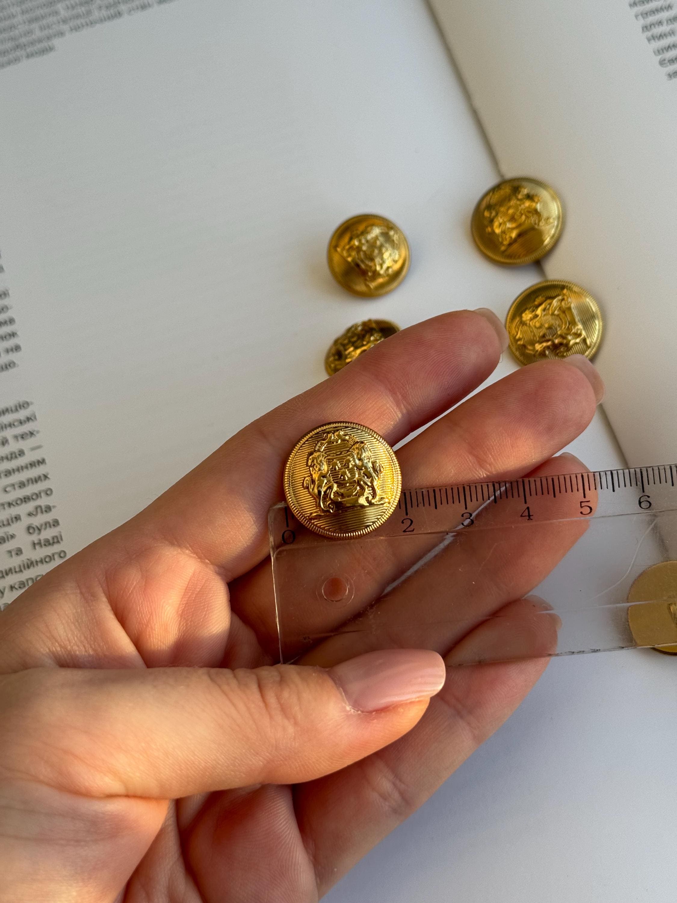 Luxury Gold Blazer Buttons – Heavy Cast Metal Buttons With Heraldic ...