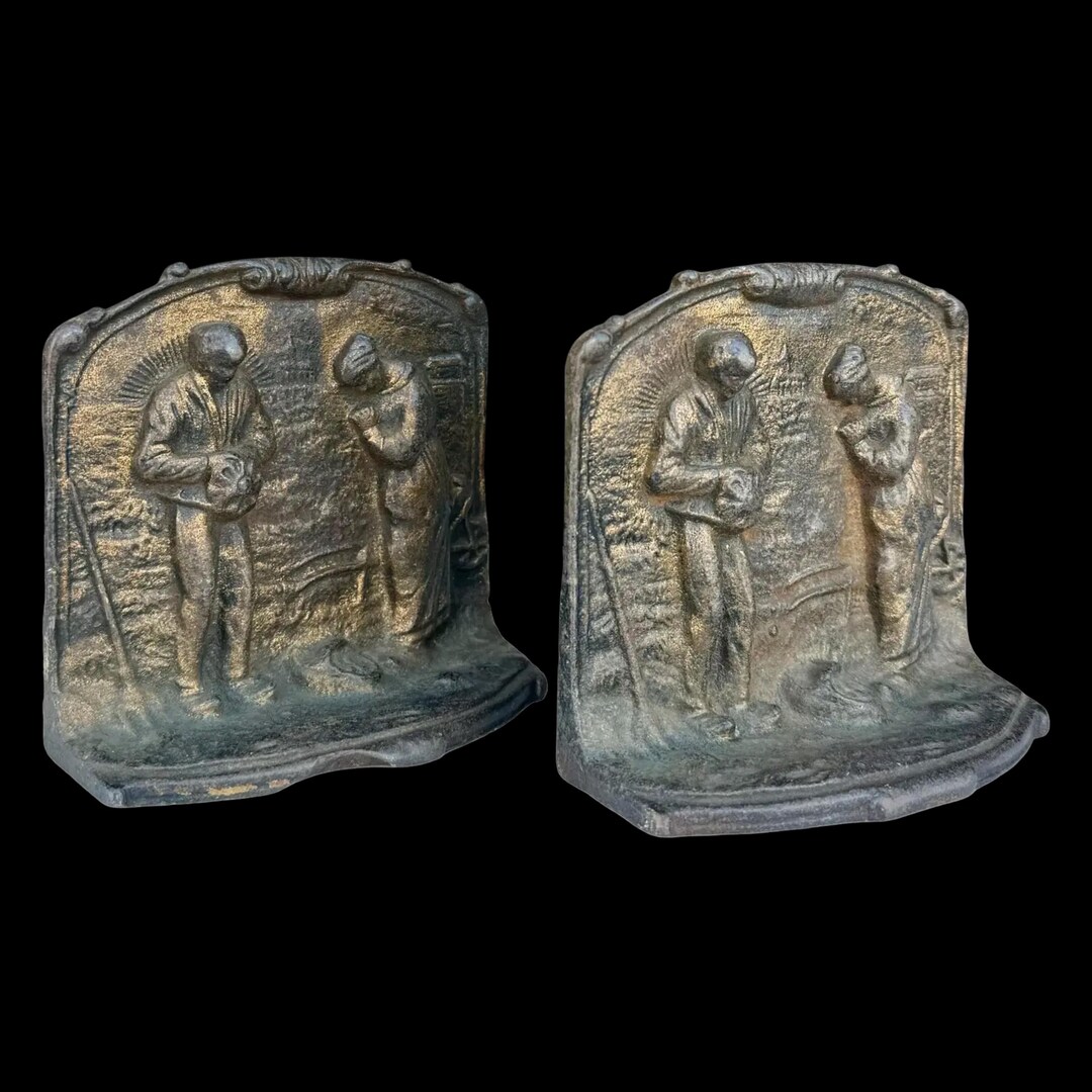 Early 20th Century American High-relief Cast Iron Bookends - the ...